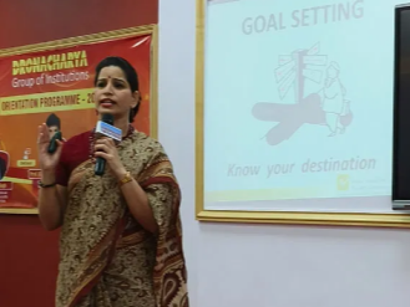 Delhi Based Corporate Trainer, Capt Manjula Katoch Conducted A Training ...